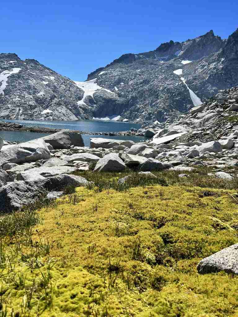 Complete Guide to Hiking the Enchantments: Permits, Trail Tips + More ...